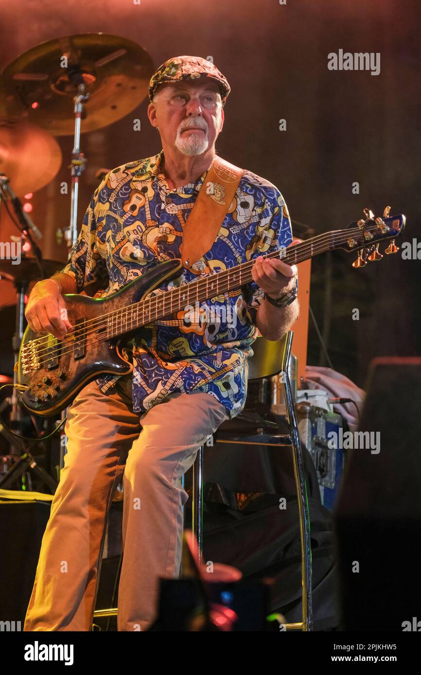 Dave Pegg of Fairport Convention performing at Fairport's Cropredy ...