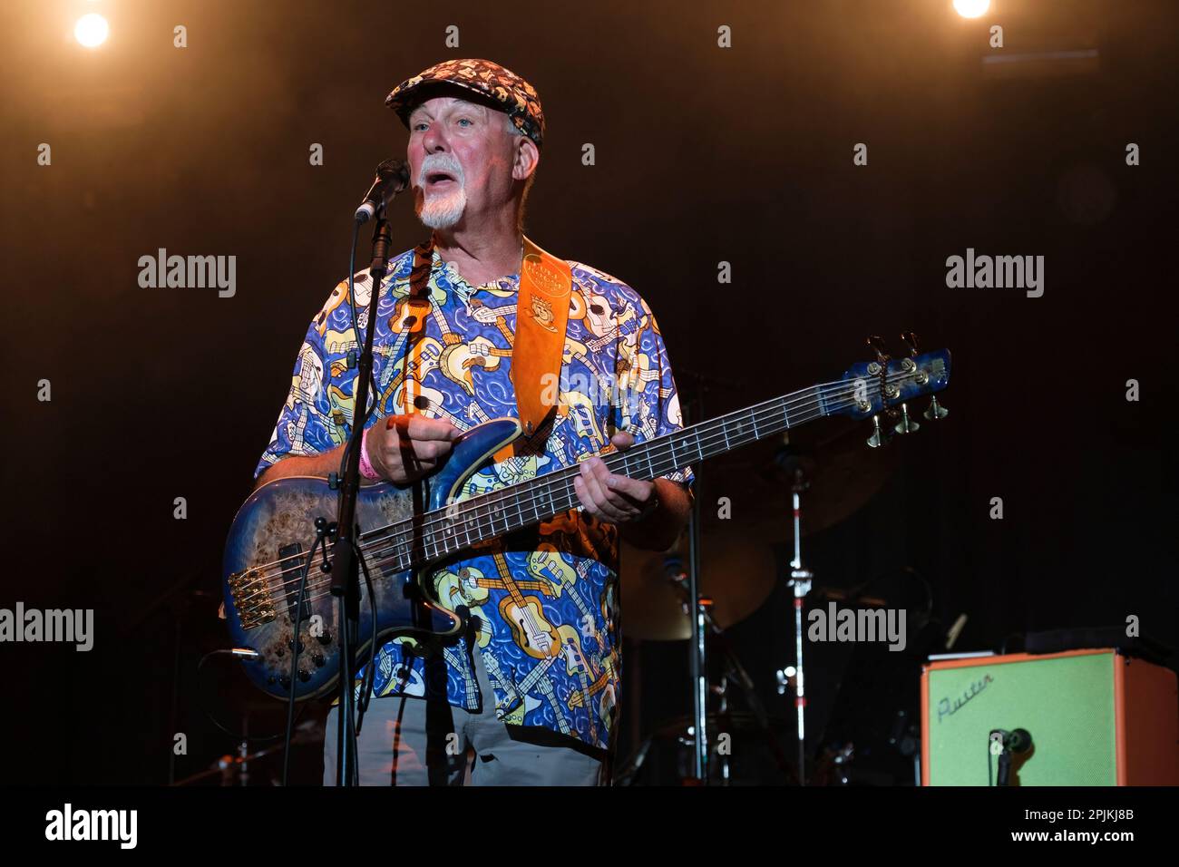 Dave Pegg of Fairport Convention performing at Fairport's Cropredy ...