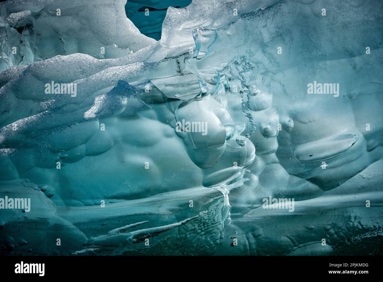 Iceberg textures hi-res stock photography and images - Alamy