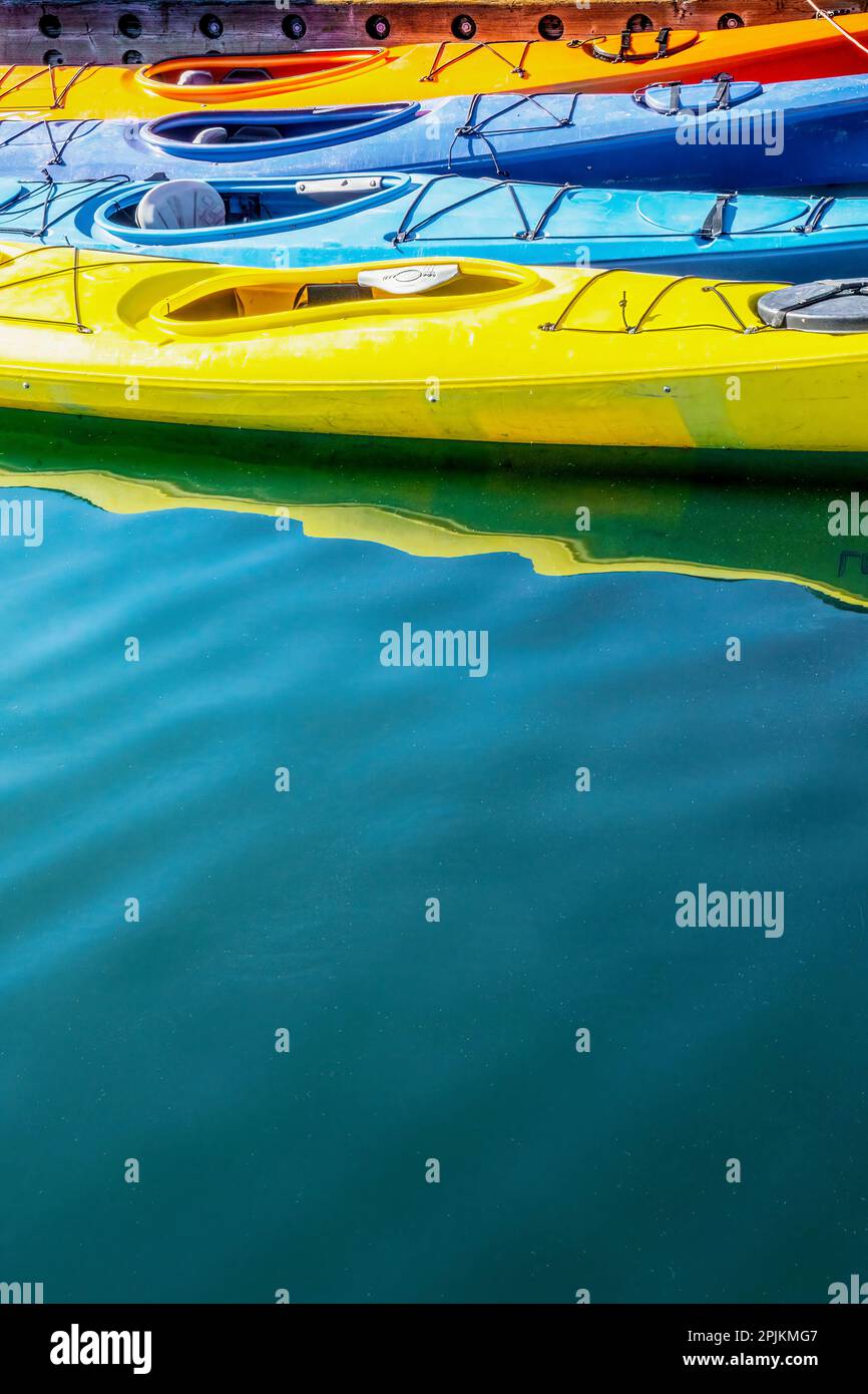 Kayaks alaska hi-res stock photography and images - Alamy