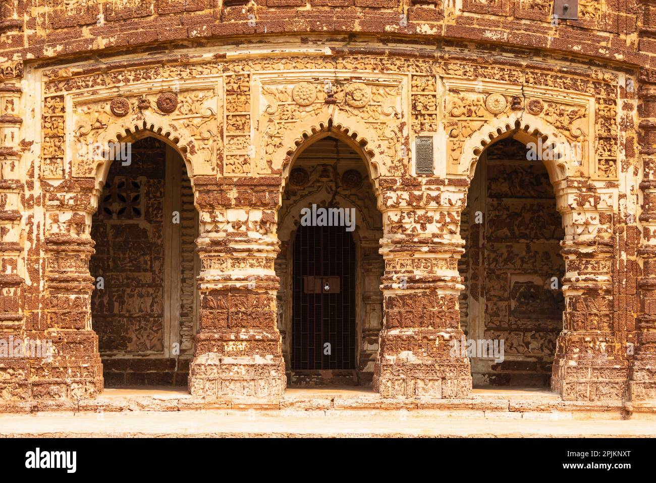 Carvings on the Lalji Temple, Bishnupur, West Bengal, India Stock Photo ...