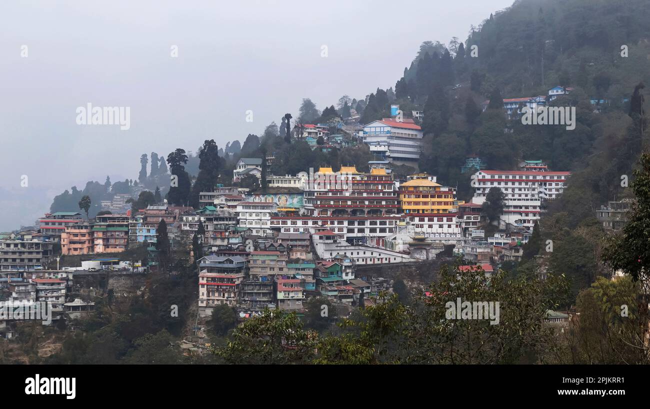 Darjeeling india city view hi-res stock photography and images - Alamy
