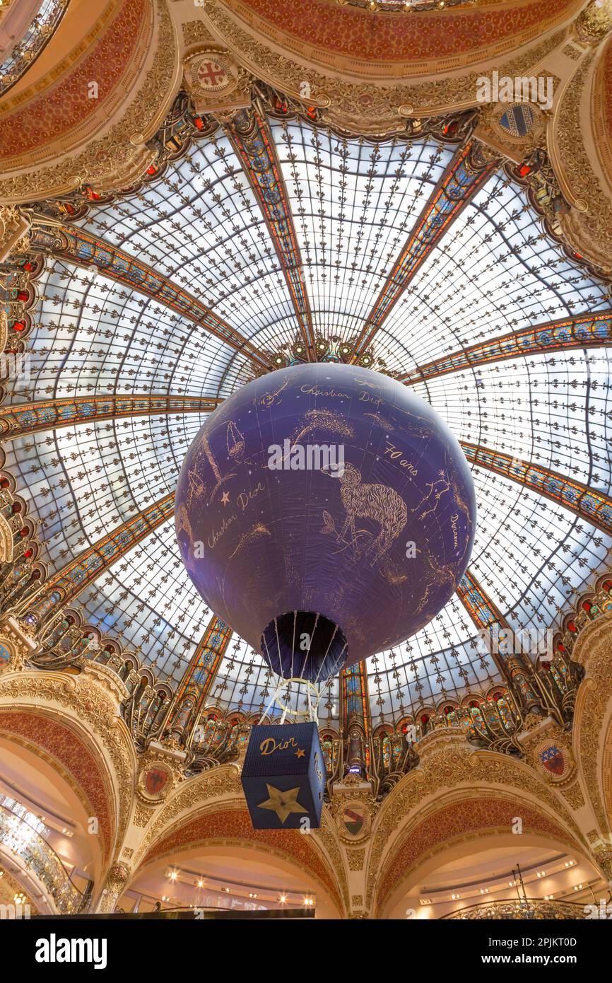 Grands Magasins Du Printemps. Interior of Printemps department store ...