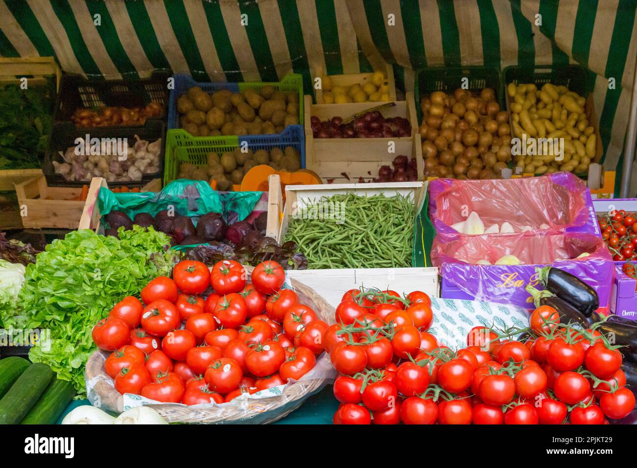 Paris. Fresh vegetables in street market Stock Photo - Alamy