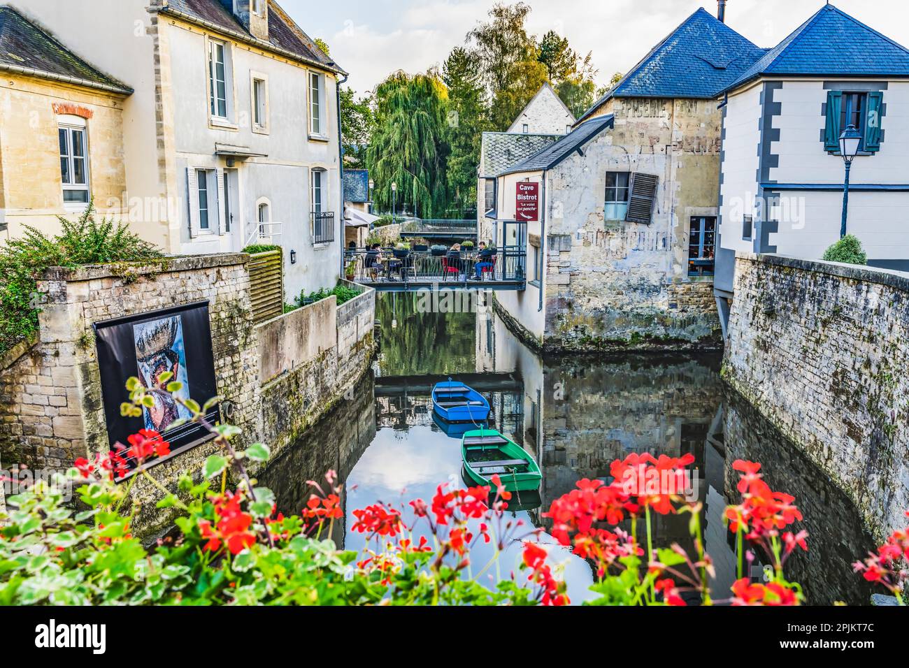 Old buildings, Aure River Bridge, Bayeux, Normandy, France. Bayeux ...