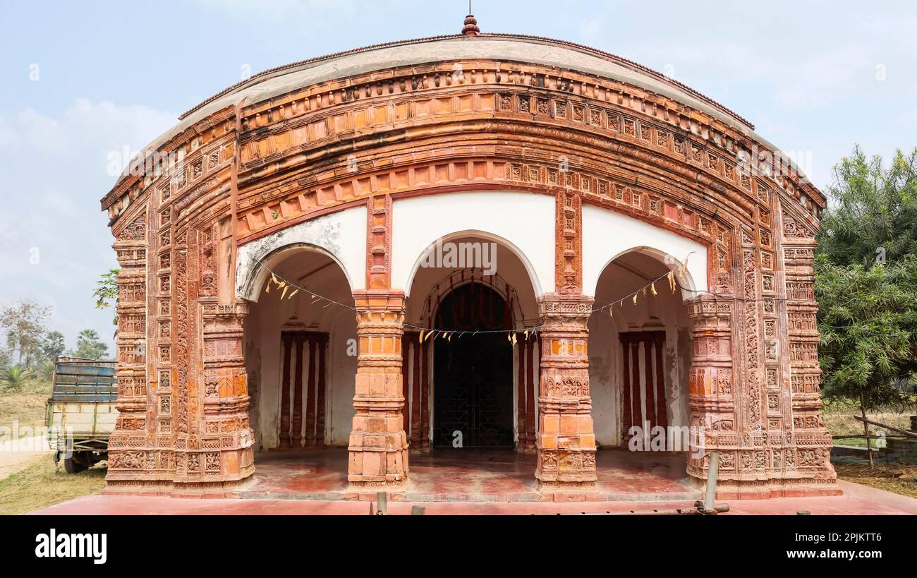 Ancient red bricks hi-res stock photography and images - Alamy
