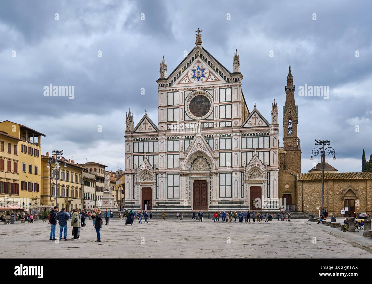 Santa Croce, Basilica di Santa Croce di Firenze, Piazza di Santa Croce ...