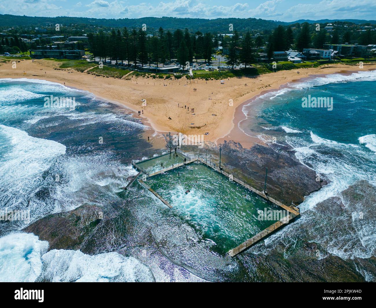 Mona vale pool hi-res stock photography and images - Alamy
