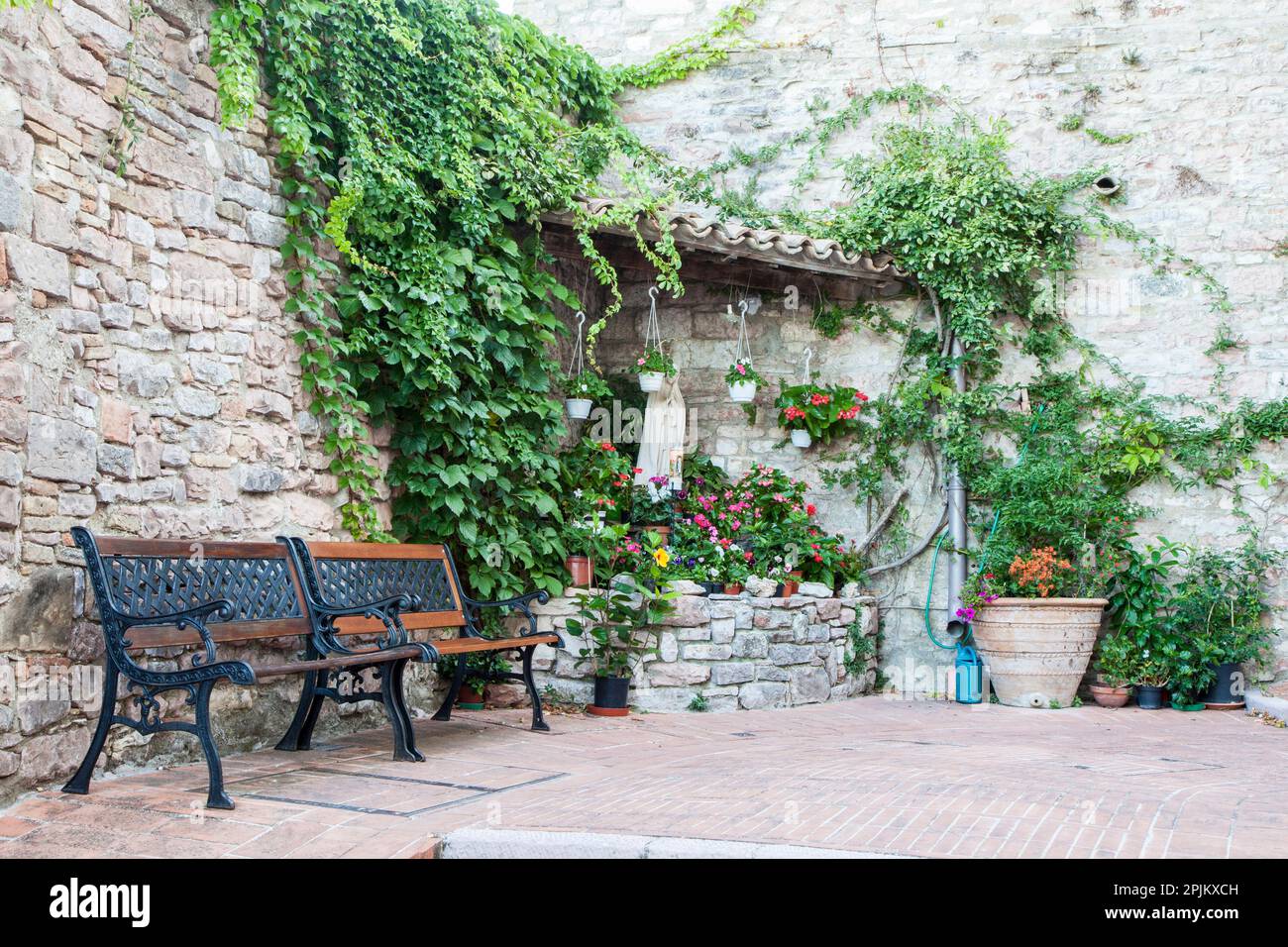 Medieval corner in assisi hi-res stock photography and images - Alamy