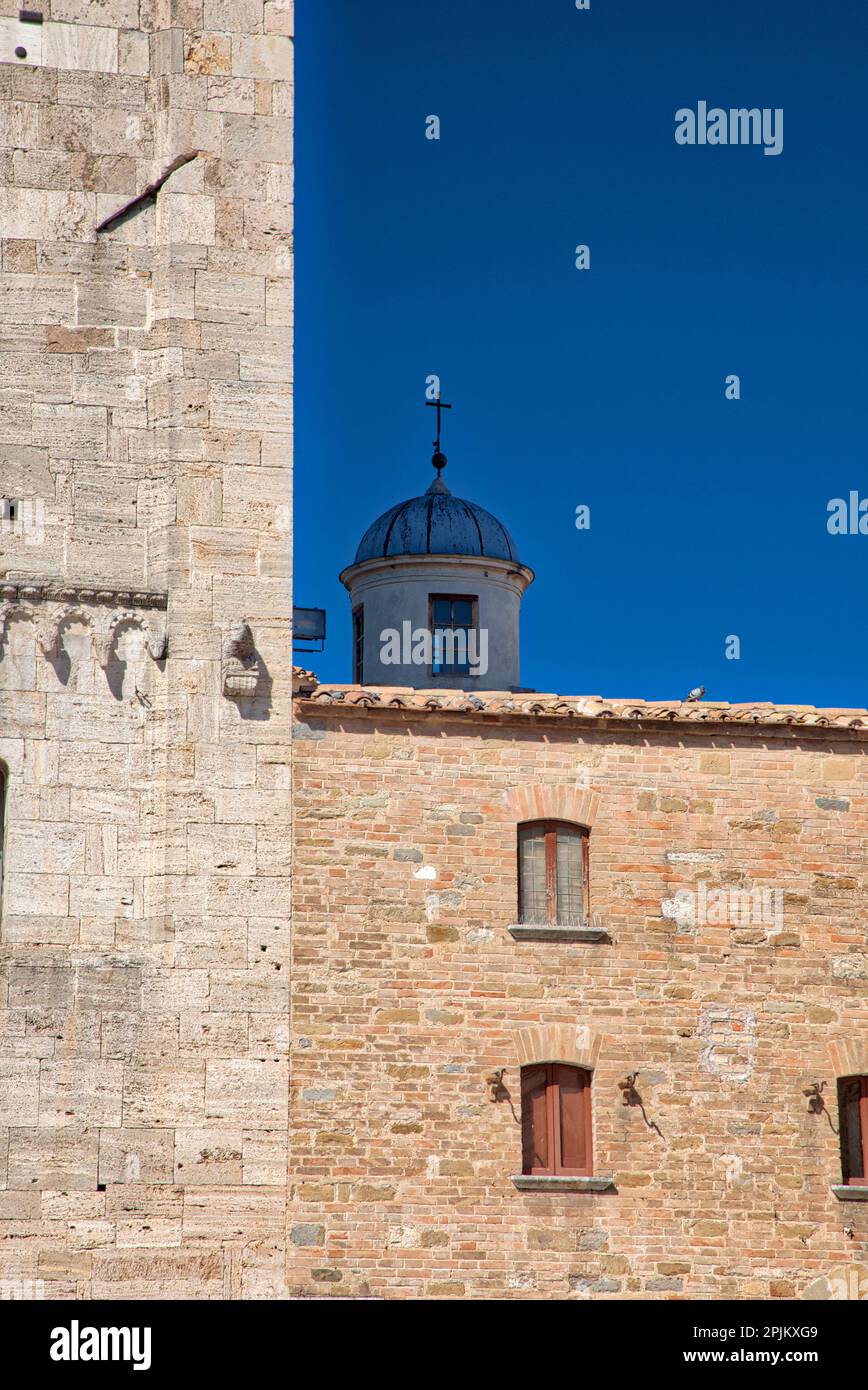 Italy, Umbria, Montefalco. Church of Saint Bartolomeo and dome Stock ...