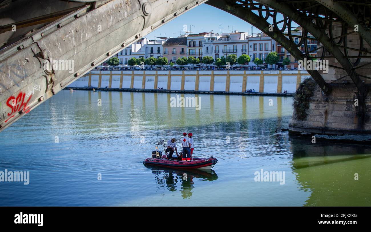 Red cross boat hi-res stock photography and images - Alamy