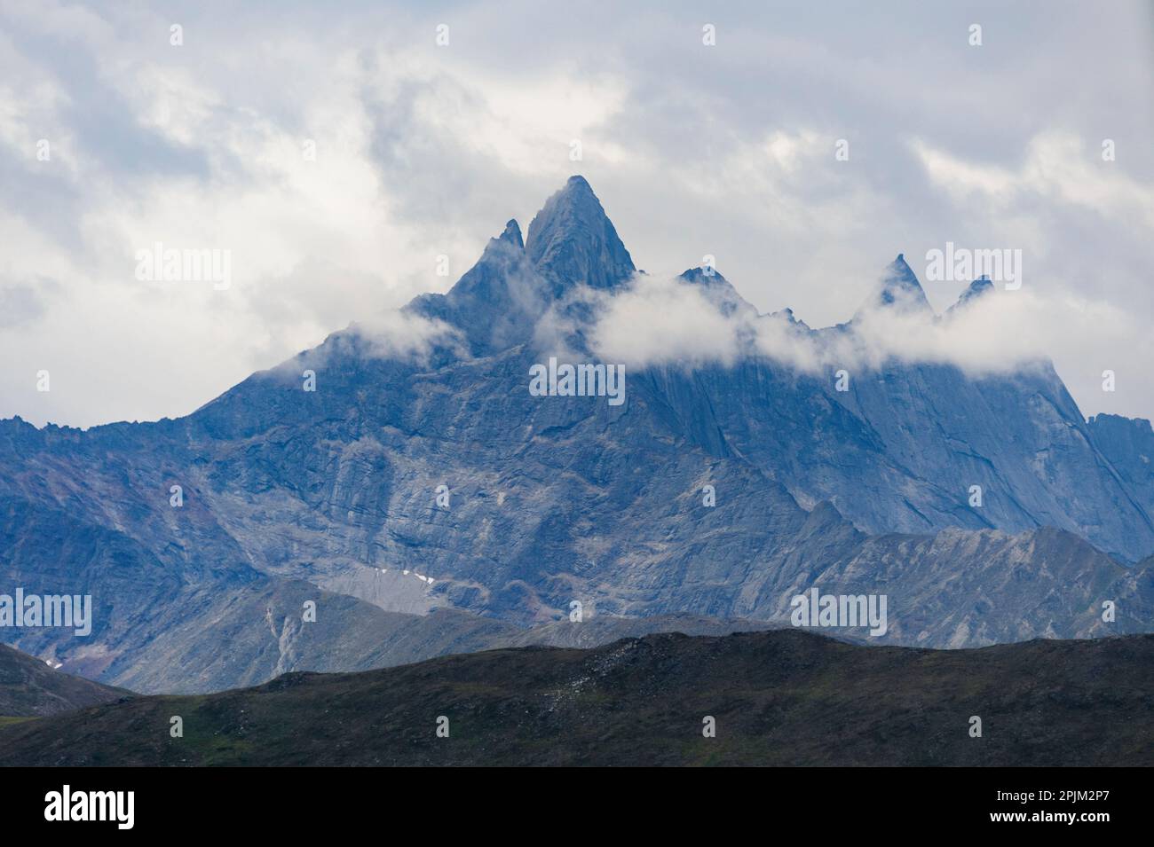 Arrigetch peaks hi-res stock photography and images - Alamy Arrigetch peaks hi-res stock photography and images - Alamy