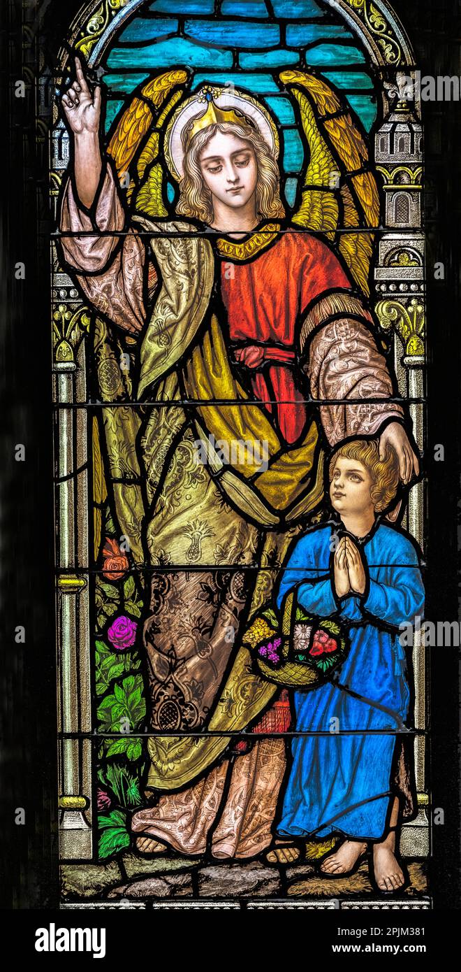 Angel stained glass, Phoenix, Arizona. Annunciation Angel telling Mary ...