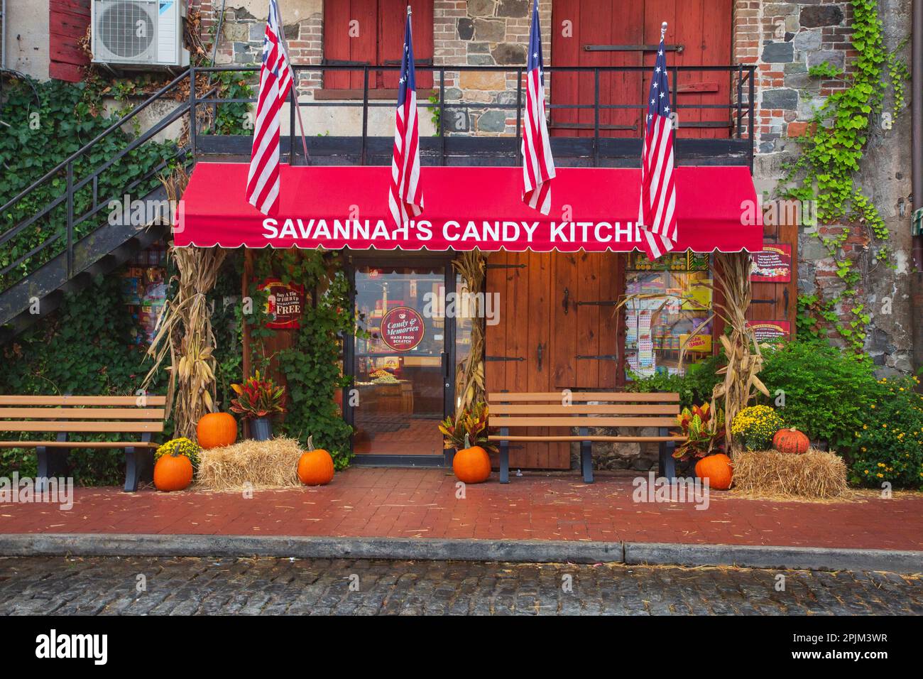 USA, Georgia, Savannah. Morning along River Street in the fall ...