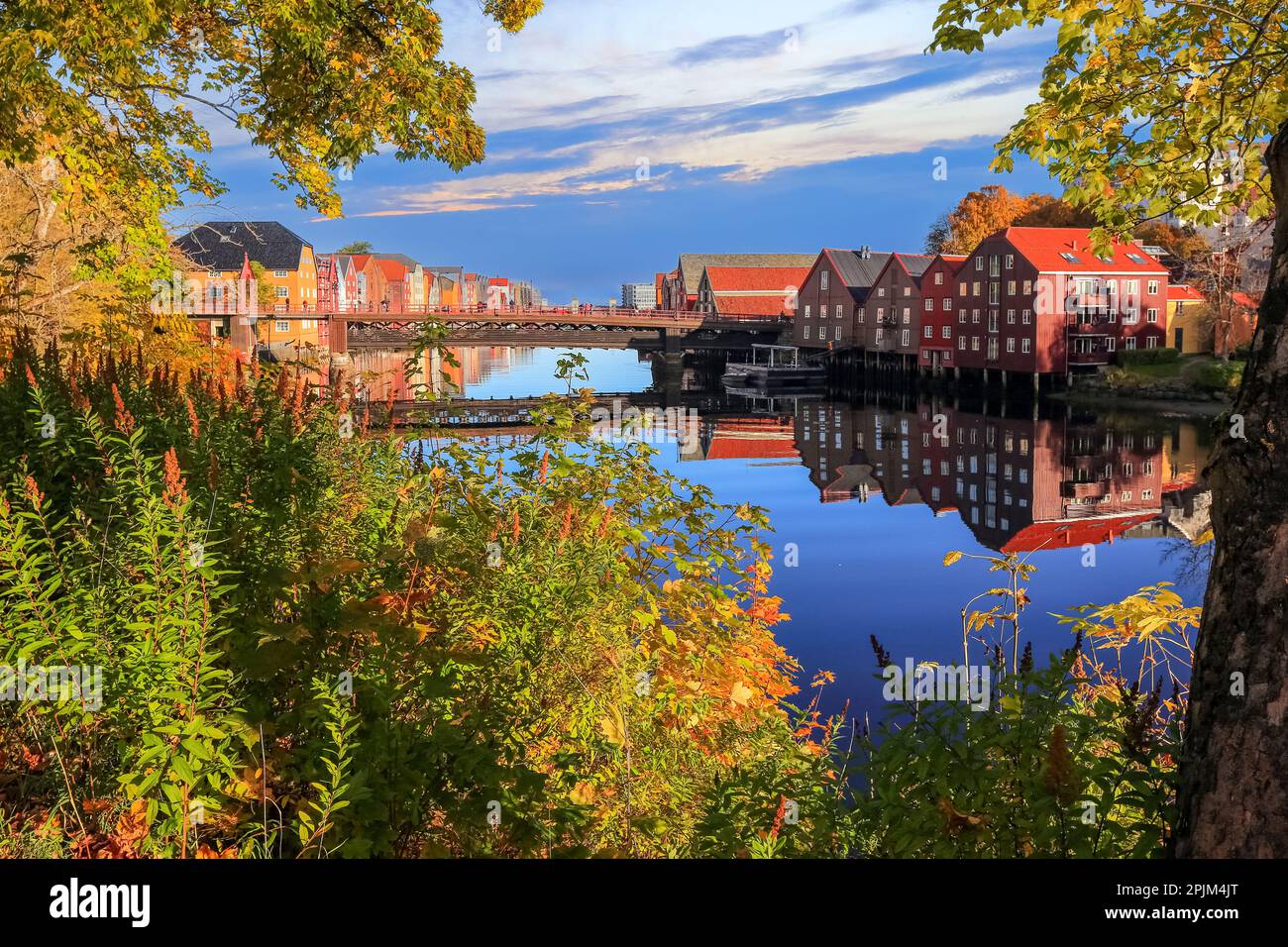 Autumn in Trondheim, view of the river Nidelva and the bridge Den Gamle ...