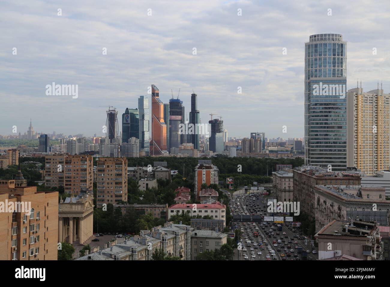View modern moscow city skyscrapers hi-res stock photography and images ...