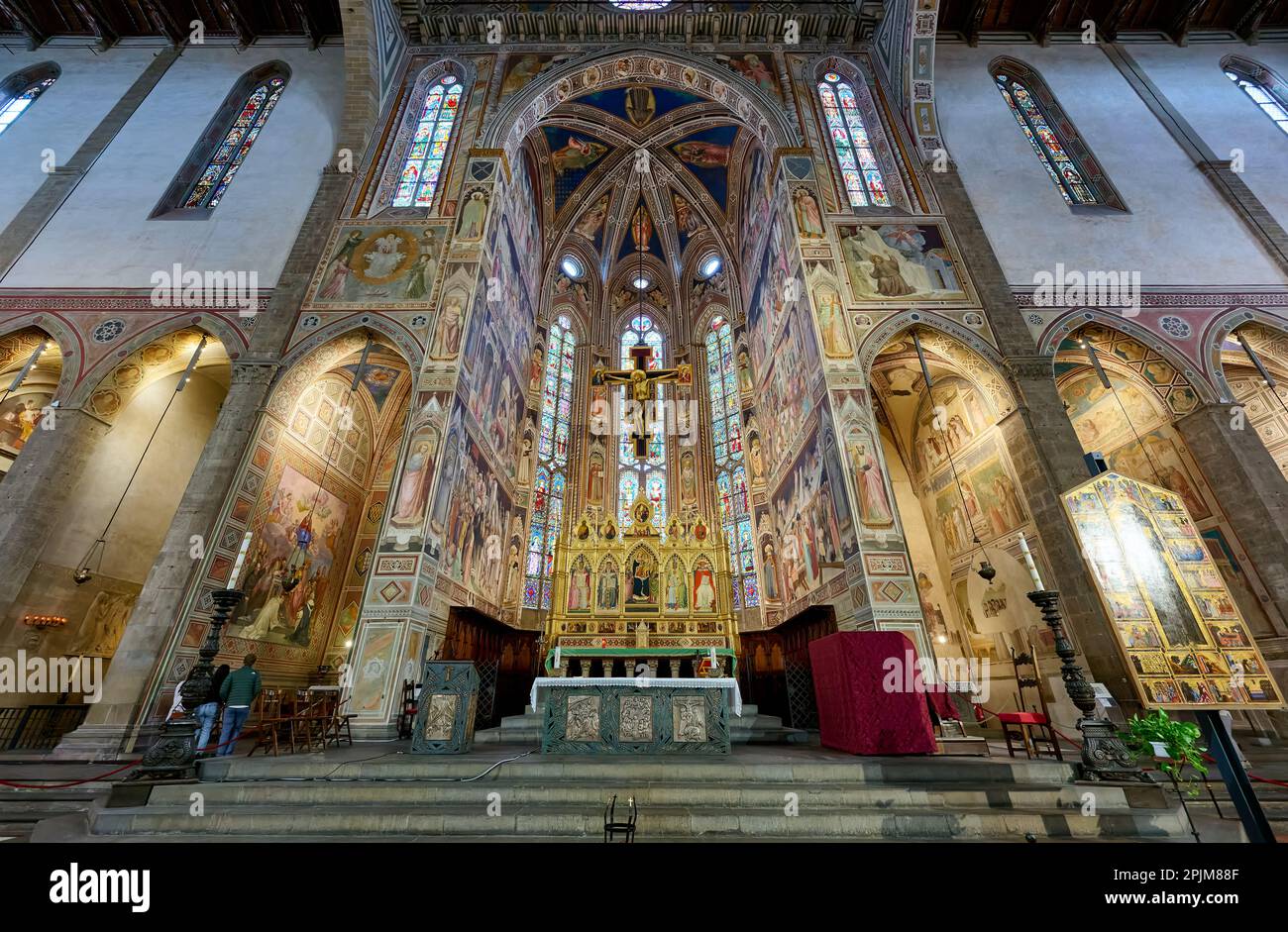interior shot of Santa Croce, Basilica di Santa Croce di Firenze ...