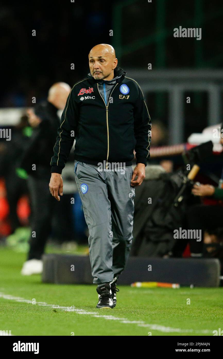 SSC Napoli's Italian coach Luciano Spalletti looks during the Serie A ...