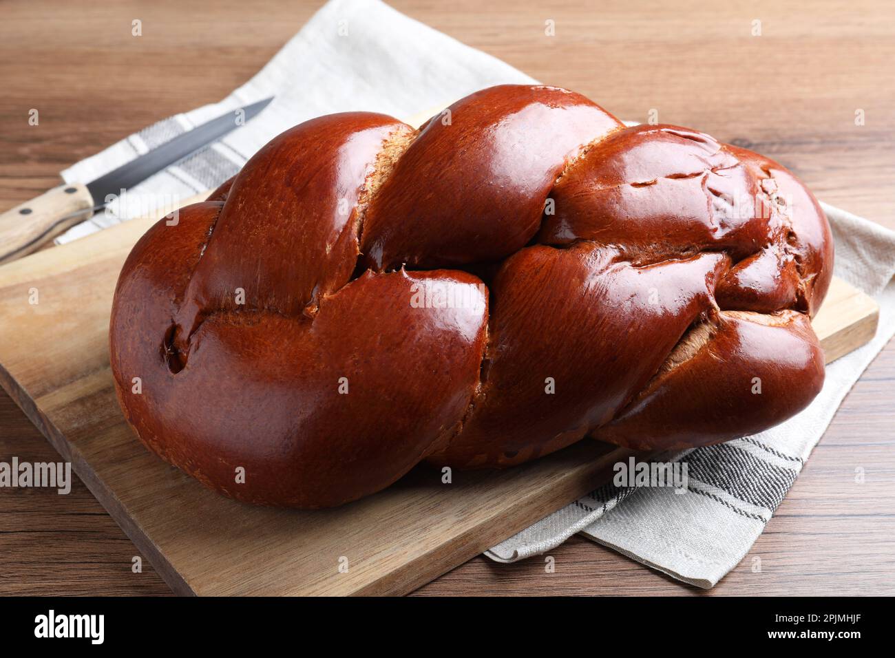 Shabbat table hi-res stock photography and images - Alamy