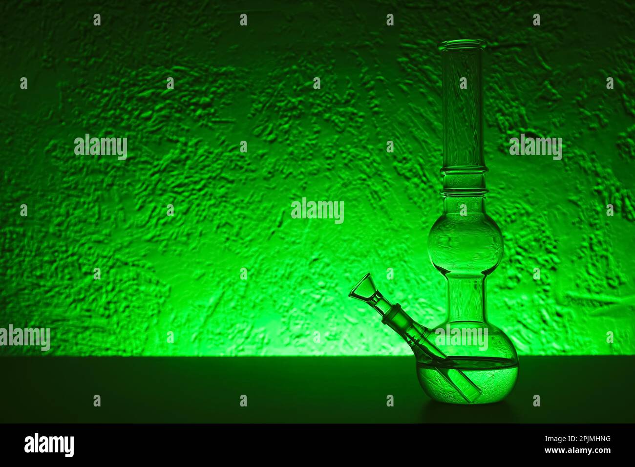 Marijuana smoking device hi-res stock photography and images - Alamy