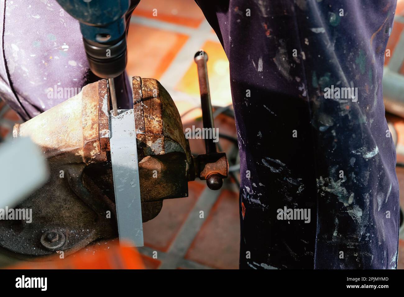 Professional metalworker man welding steel hi-res stock photography and ...