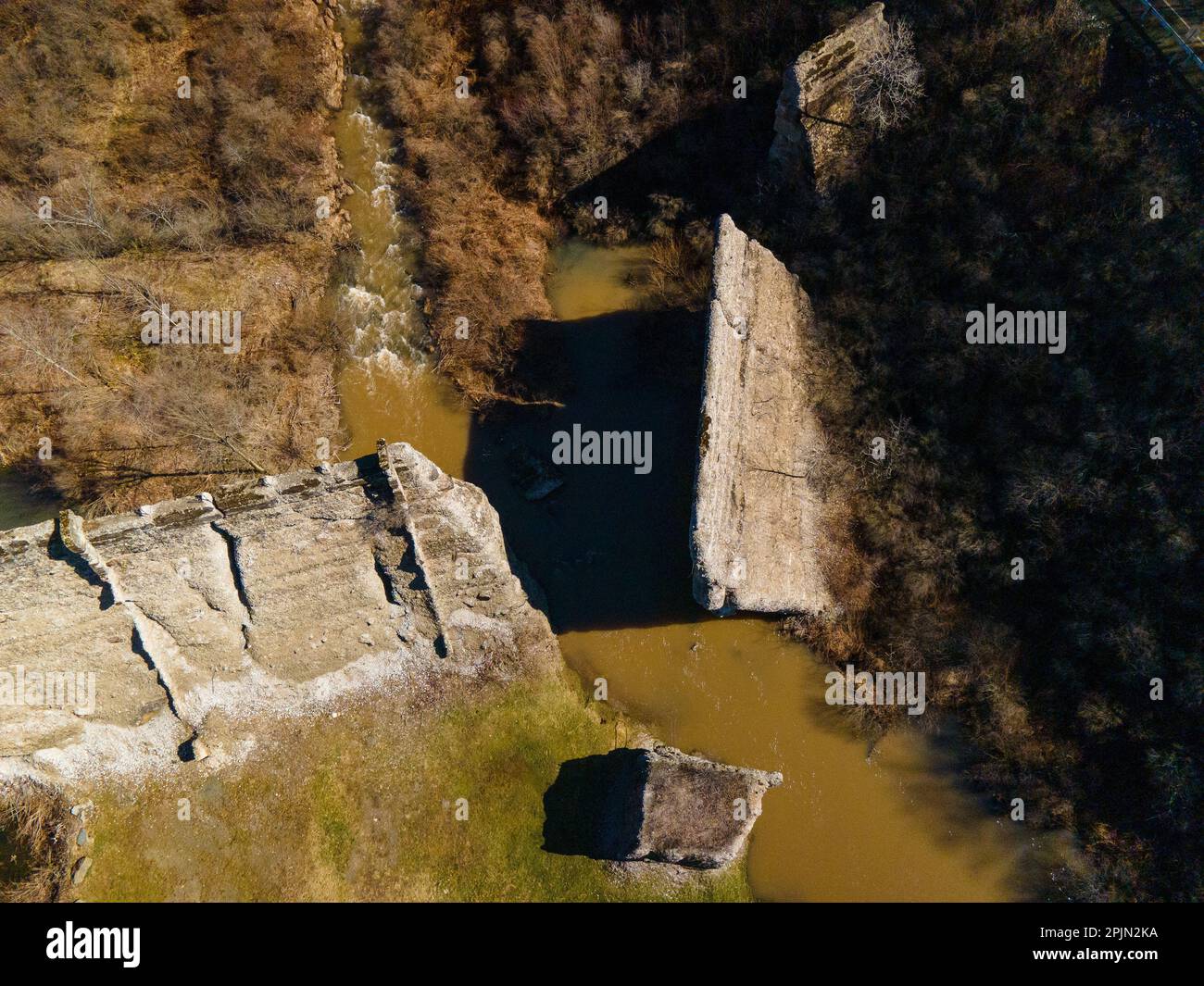 A scenic view of the Austin Dam located in Austin Stock Photo - Alamy
