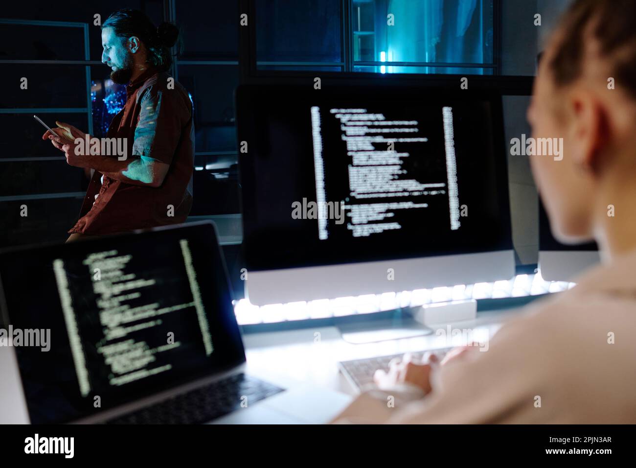 Scroling hi-res stock photography and images - Alamy