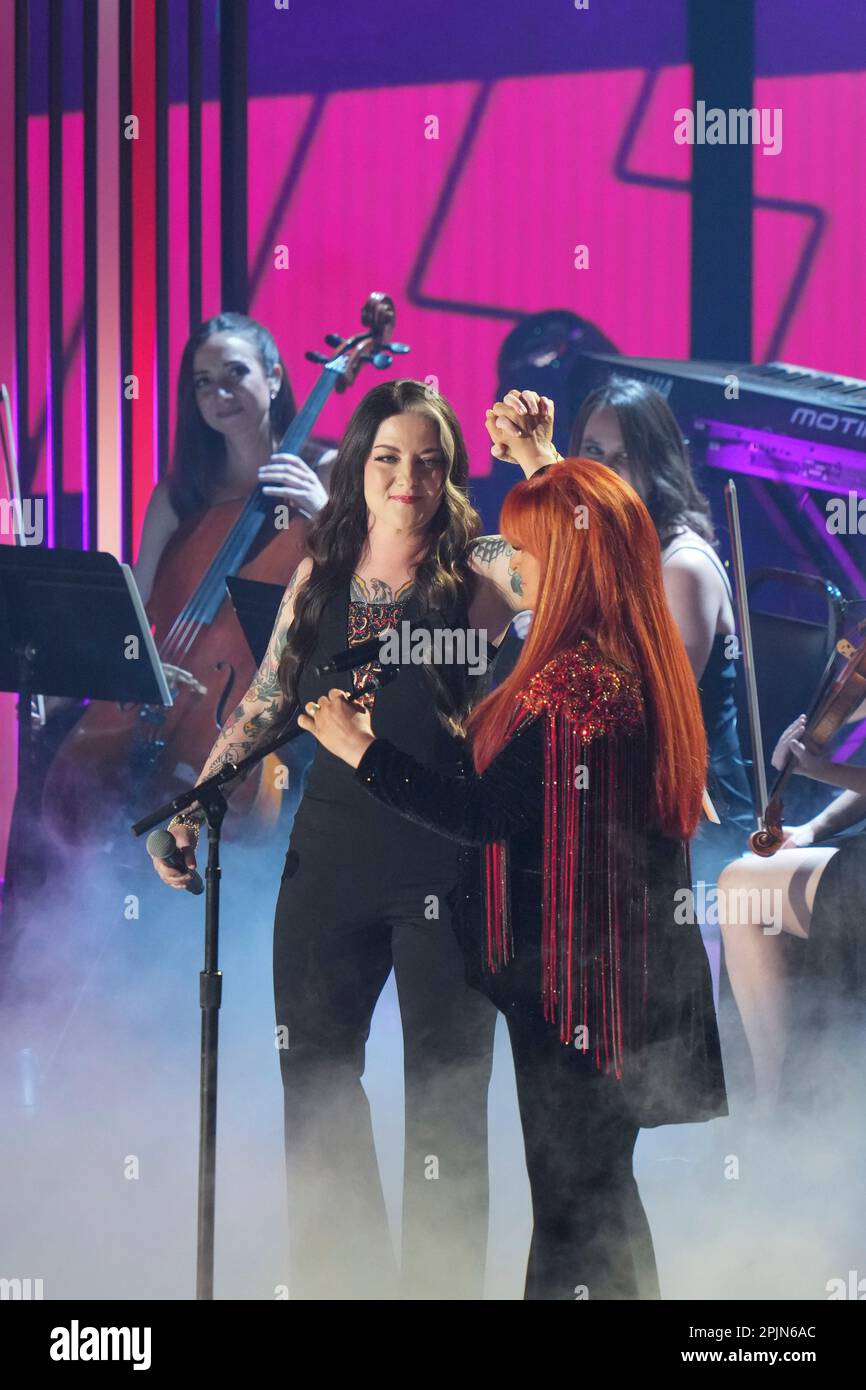 Singers ASHLEY MCBRYDE (l) and WYNONNA JUDD perform at the 2023 Country ...