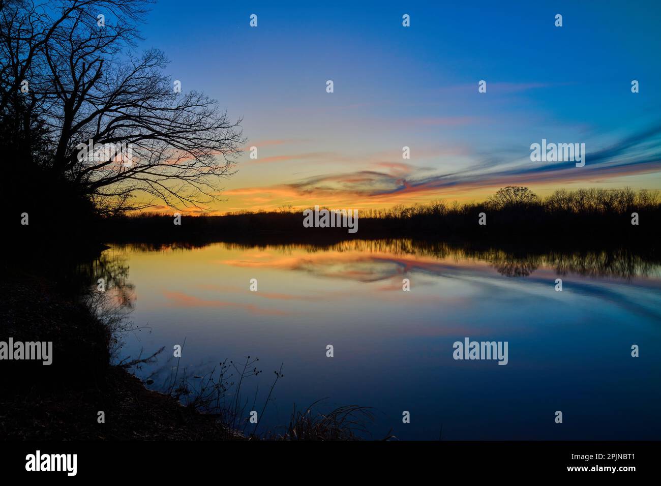 Dusk on Cane Creek a tributary of Lake Dardanell, AR Stock Photo - Alamy