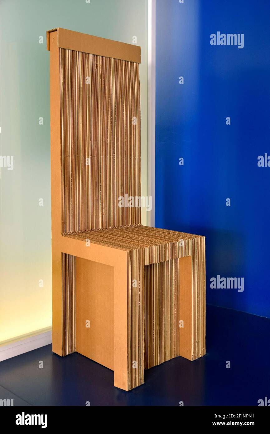Corrugated cardboard chair displayed at Science Museum in Valencia ...