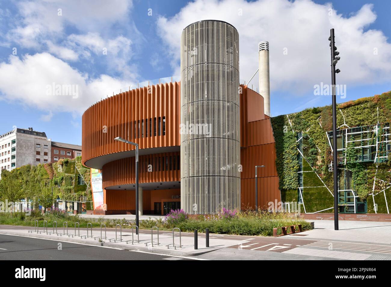 Palacio de Congresos Europa - Modern congress center building exterior ...