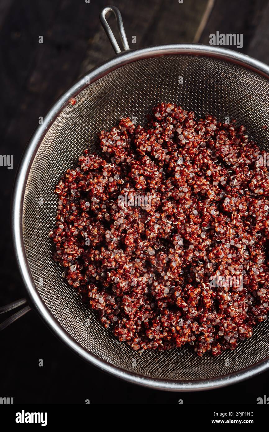 Red quinoa hi-res stock photography and images - Alamy