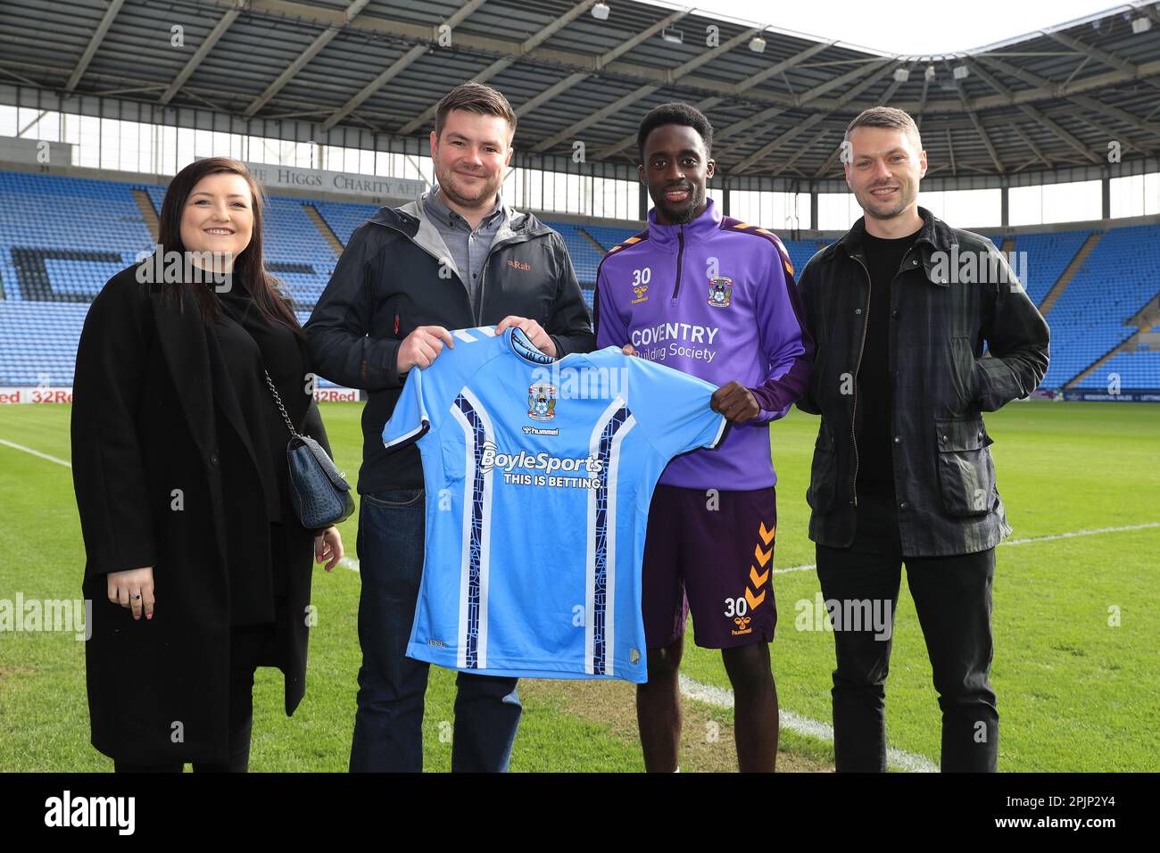 Coventry City's Fabio Tavares with sponsors at Coventry Building ...