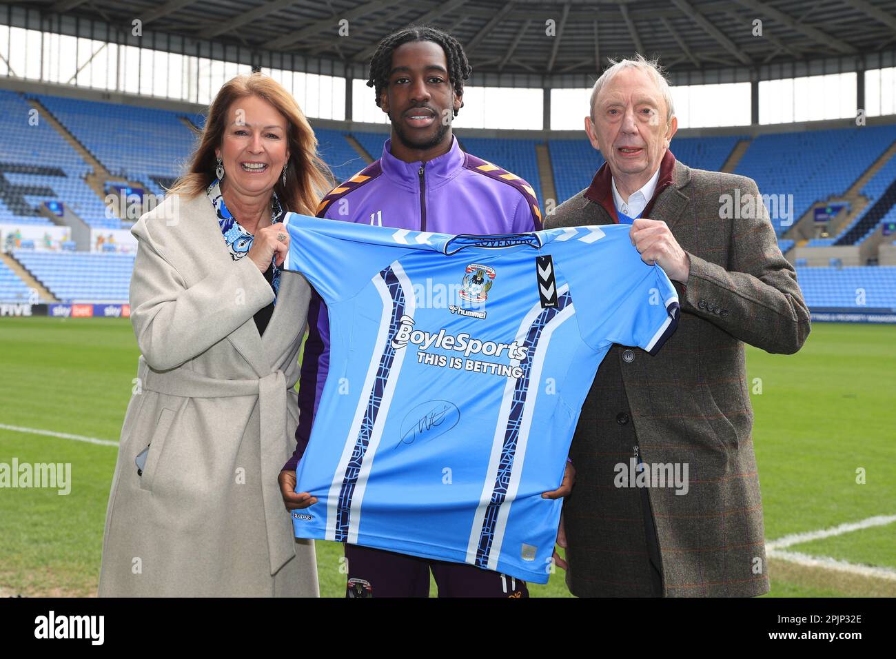 Coventry City's Josh Wilson-Esbrand with sponsors at Coventry Building ...