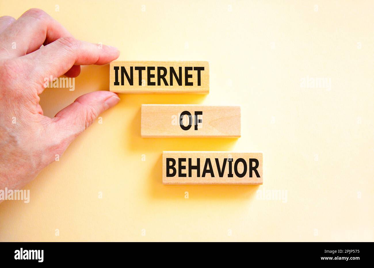 Internet of behavior symbol. Concept words Internet of behavior on ...