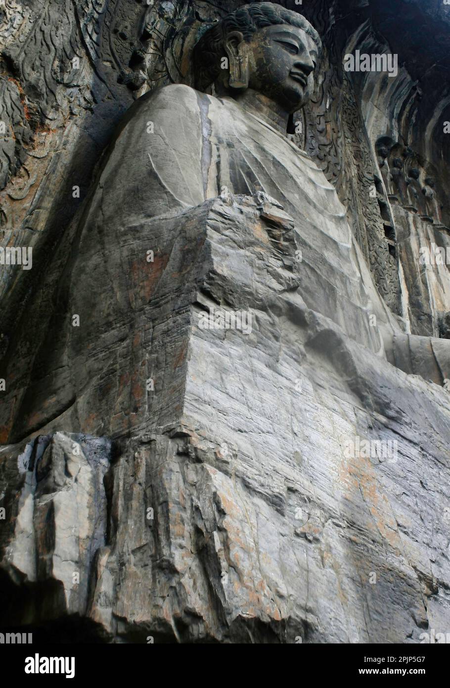 Fengxian Temple The Biggest Cave Of Longmen Grottoes Luoyang Henan ...