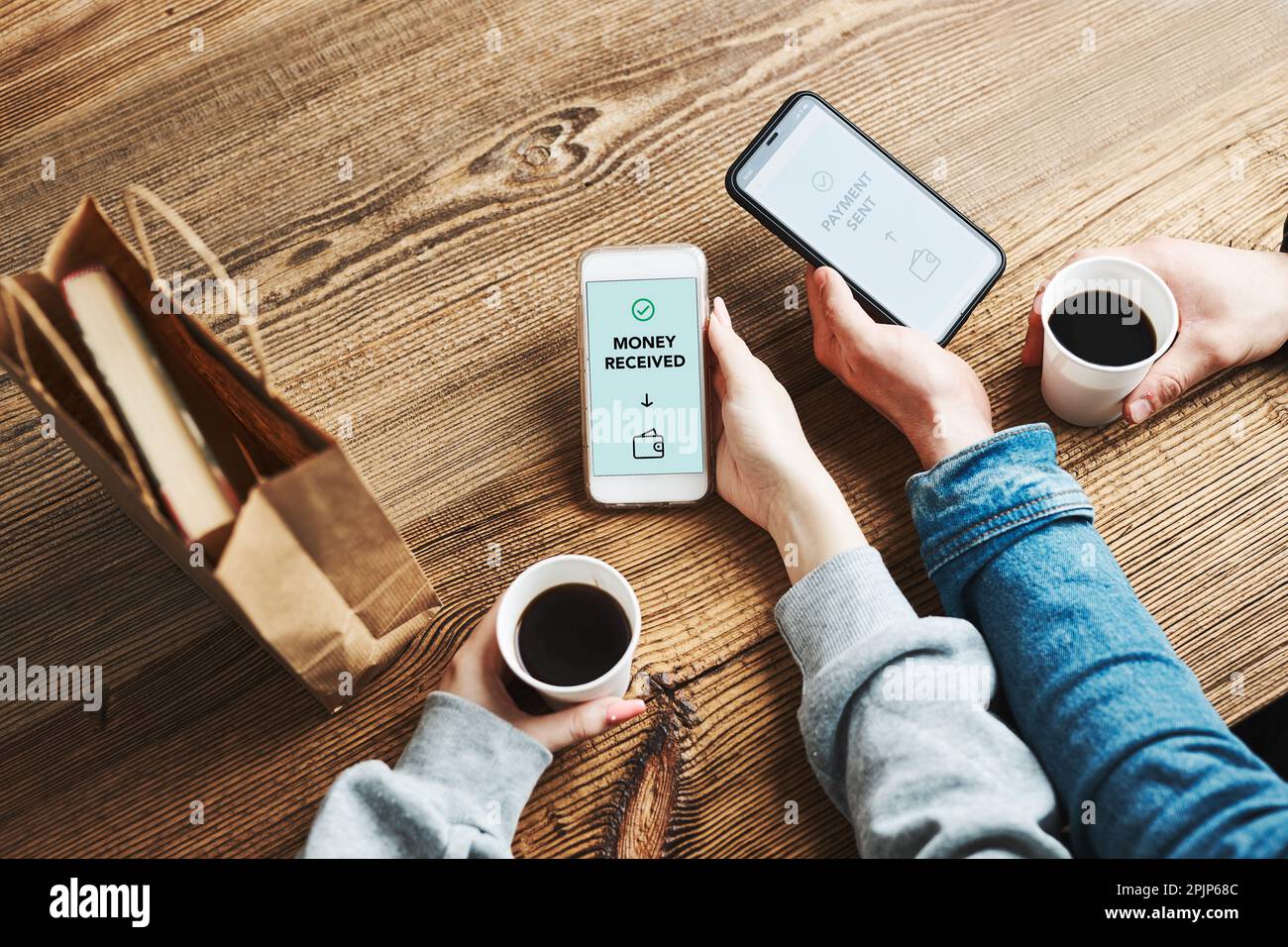 Receive screen hi-res stock photography and images - Alamy