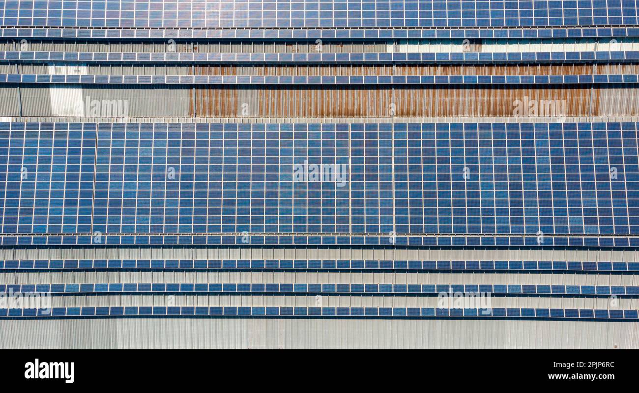 Top view power facility solar hi-res stock photography and images - Alamy