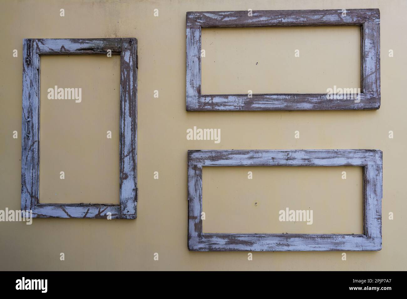 Stucco frames hi-res stock photography and images - Alamy