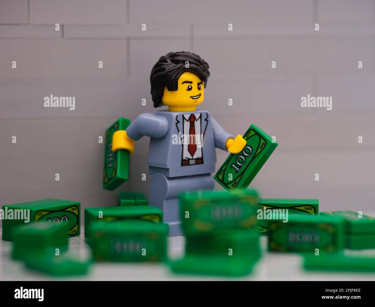 Lego brick pile hi-res stock photography and images - Alamy