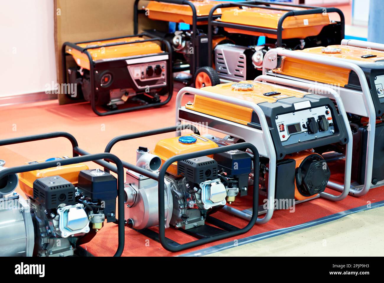 Fuel generators hi-res stock photography and images - Alamy