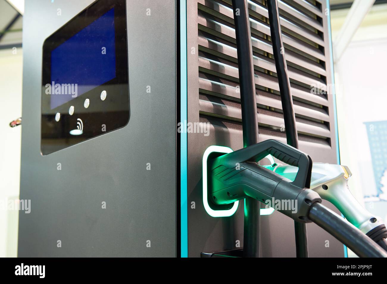 Modern electric vehicle charging station Stock Photo - Alamy Modern electric vehicle charging station Stock Photo - Alamy
