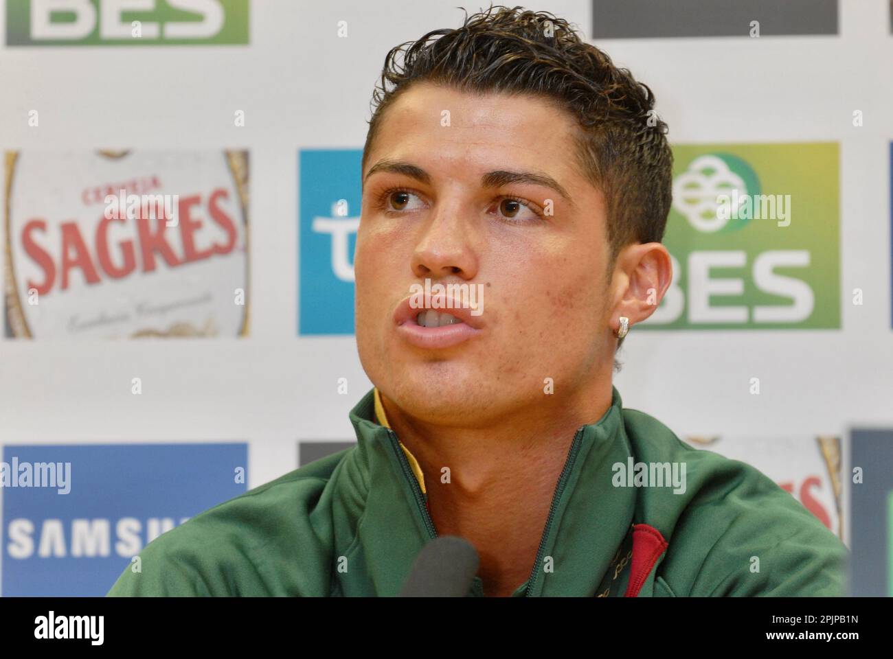 Cristiano Ronaldo, Emirates Stadium, Highbury, London, UK Stock Photo ...