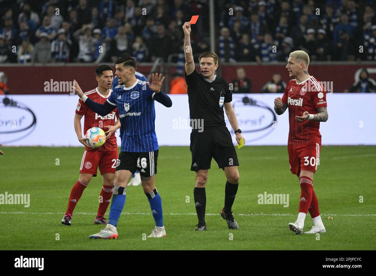 Referee robert schroeder hi-res stock photography and images - Alamy
