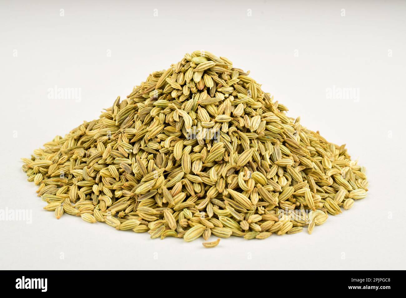 Saunf isolated on white background, fennel seeds Stock Photo - Alamy