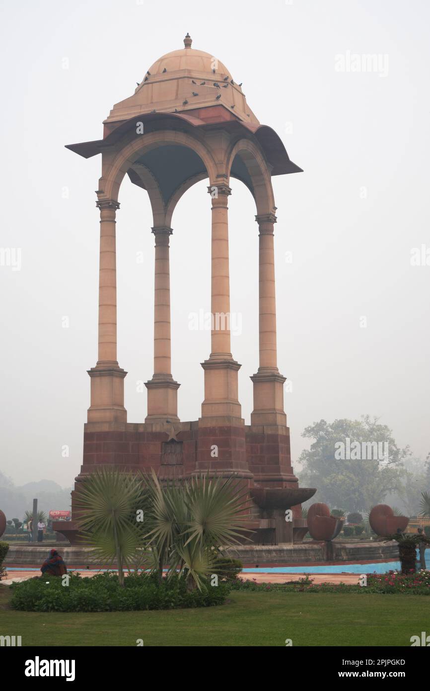 Canopy india gate new hi-res stock photography and images - Alamy