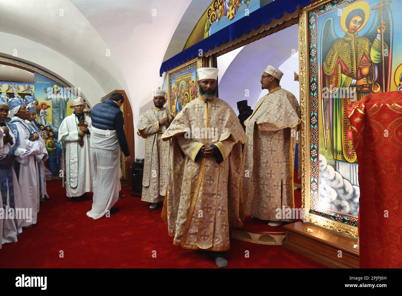 Ethiopian orthodox tewahedo church 2023 hi-res stock photography and ...