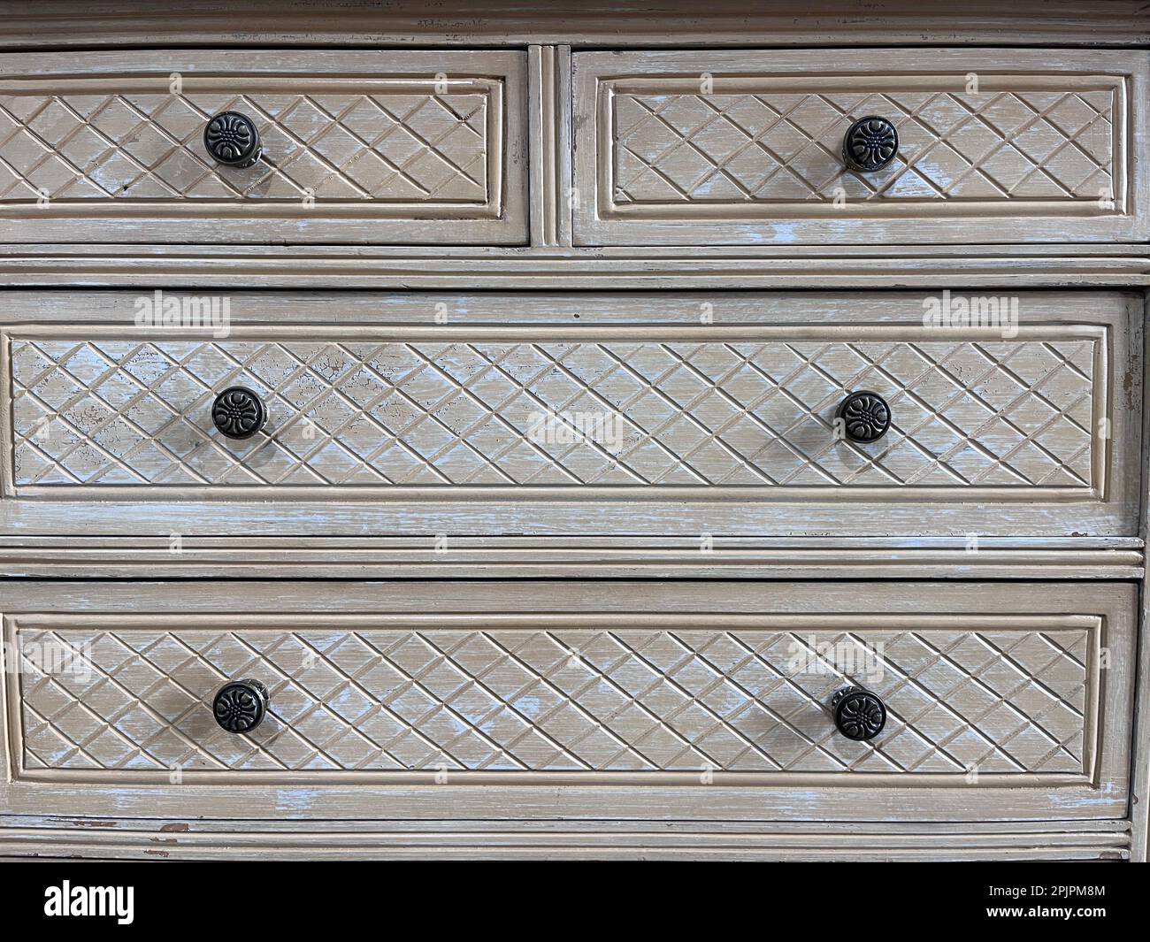 Wooden kitchen cupboard texture hi-res stock photography and images - Alamy