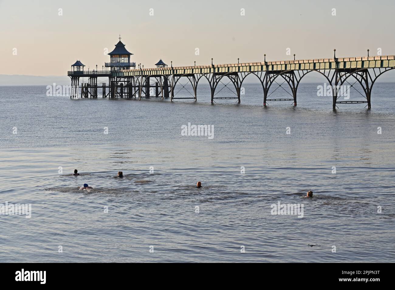 Clevedon swimming hi-res stock photography and images - Alamy