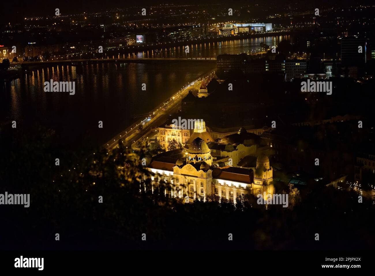 Bme ch building hi-res stock photography and images - Alamy